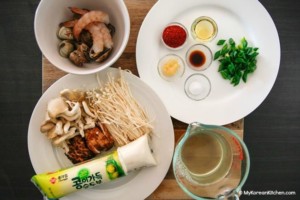 Sundubu Jjigae (Korean Spicy Soft Tofu Stew) - My Korean Kitchen