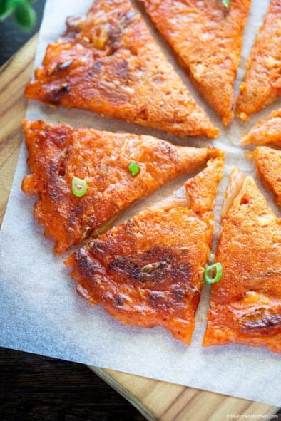 Crispy Kimchi Pancakes (Kimchi Buchimgae) – Easy, Authentic Korean ...