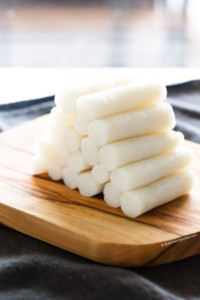 Garaetteok - Rice Cake Recipe - My Korean Kitchen